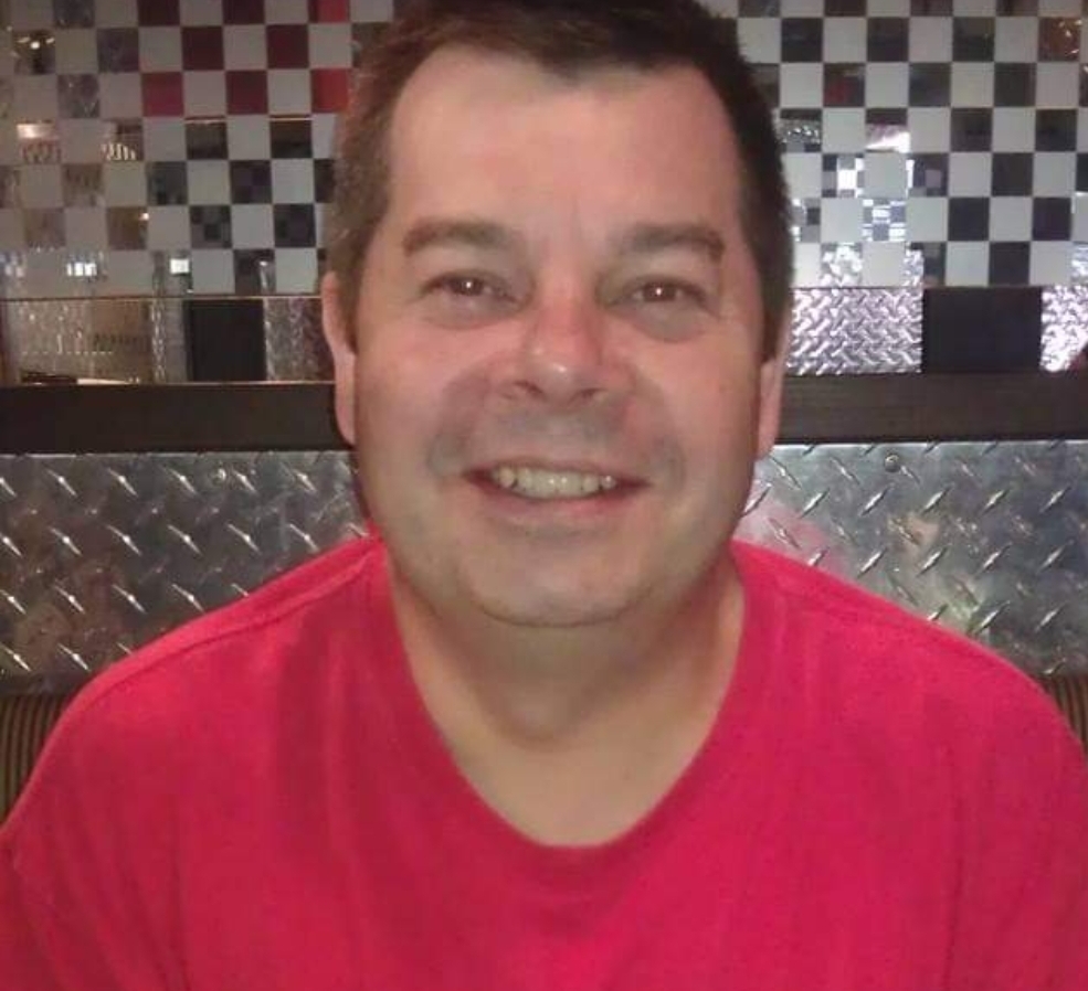 Robert Earl Petee - Detroit Cremation Society